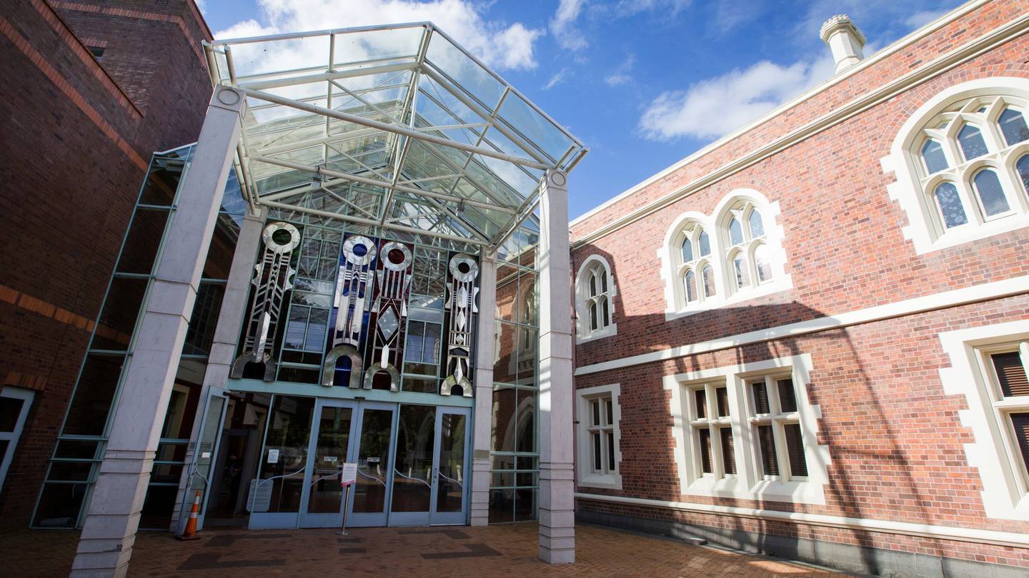 你支持吗？实施多宗性犯罪青少年的姓名保护上诉被驳回_天维新闻频道 - Skykiwi.com