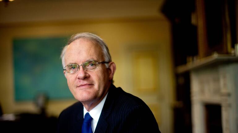 前奥克兰大学校长Stuart McCutcheon突然离世_天维新闻频道 - Skykiwi.com