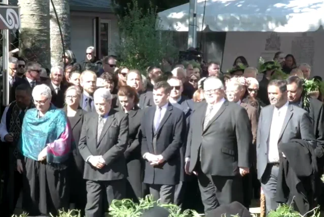 毛利国王葬礼现场：数千人参加 多名政要出席_天维新闻频道 - Skykiwi.com